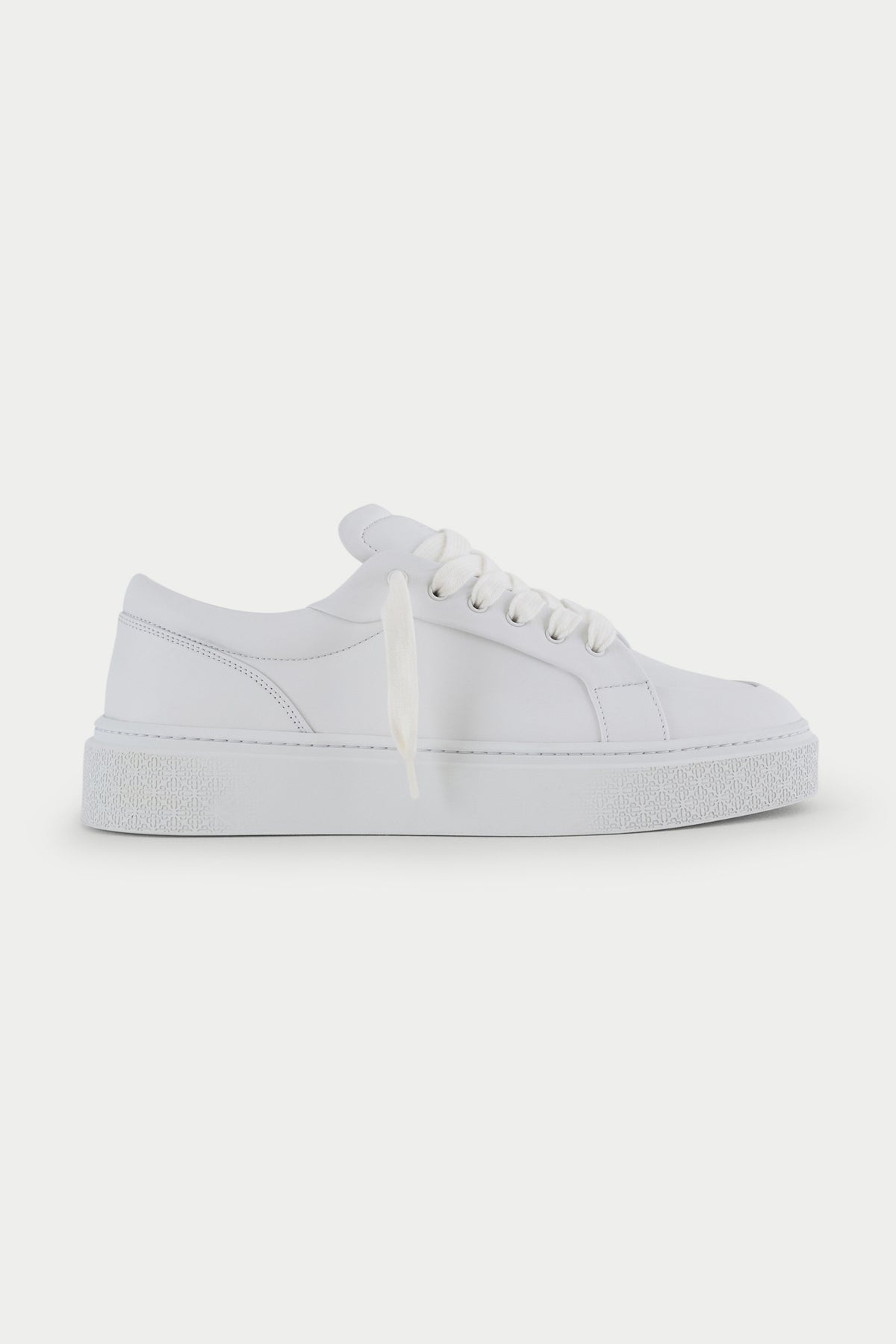 Chalk White Axis Trainers | White Leather Men's Sneakers – The Couture Club