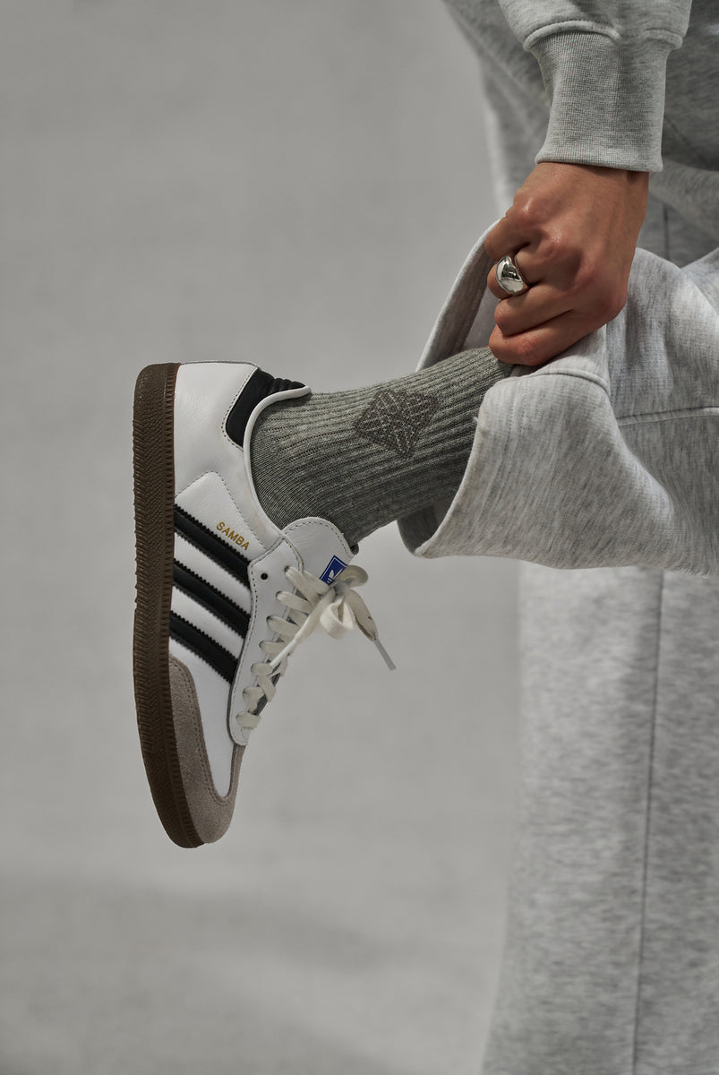 INTARSIA EMBLEM SPORTS SOCKS - GREY MARL – The Couture Club