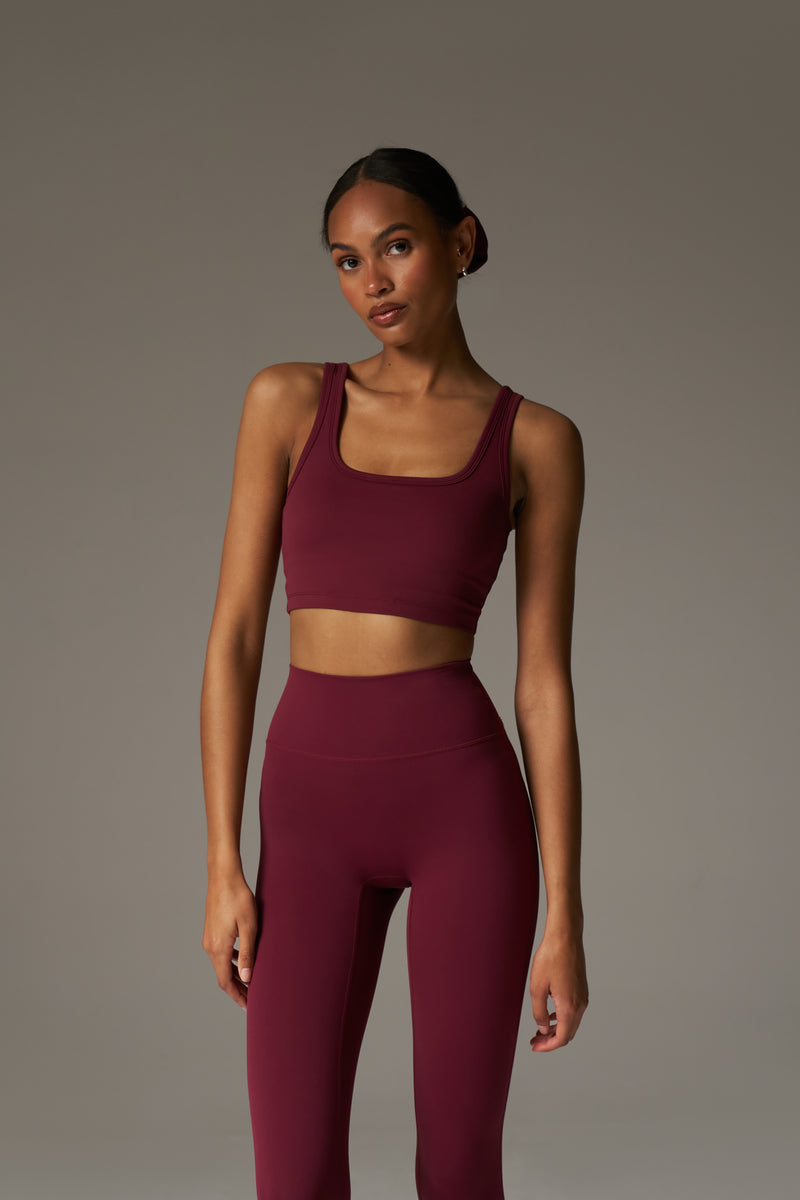 SCULPTING STRETCH EMBLEM SPORTS BRA - BURGUNDY – The Couture Club