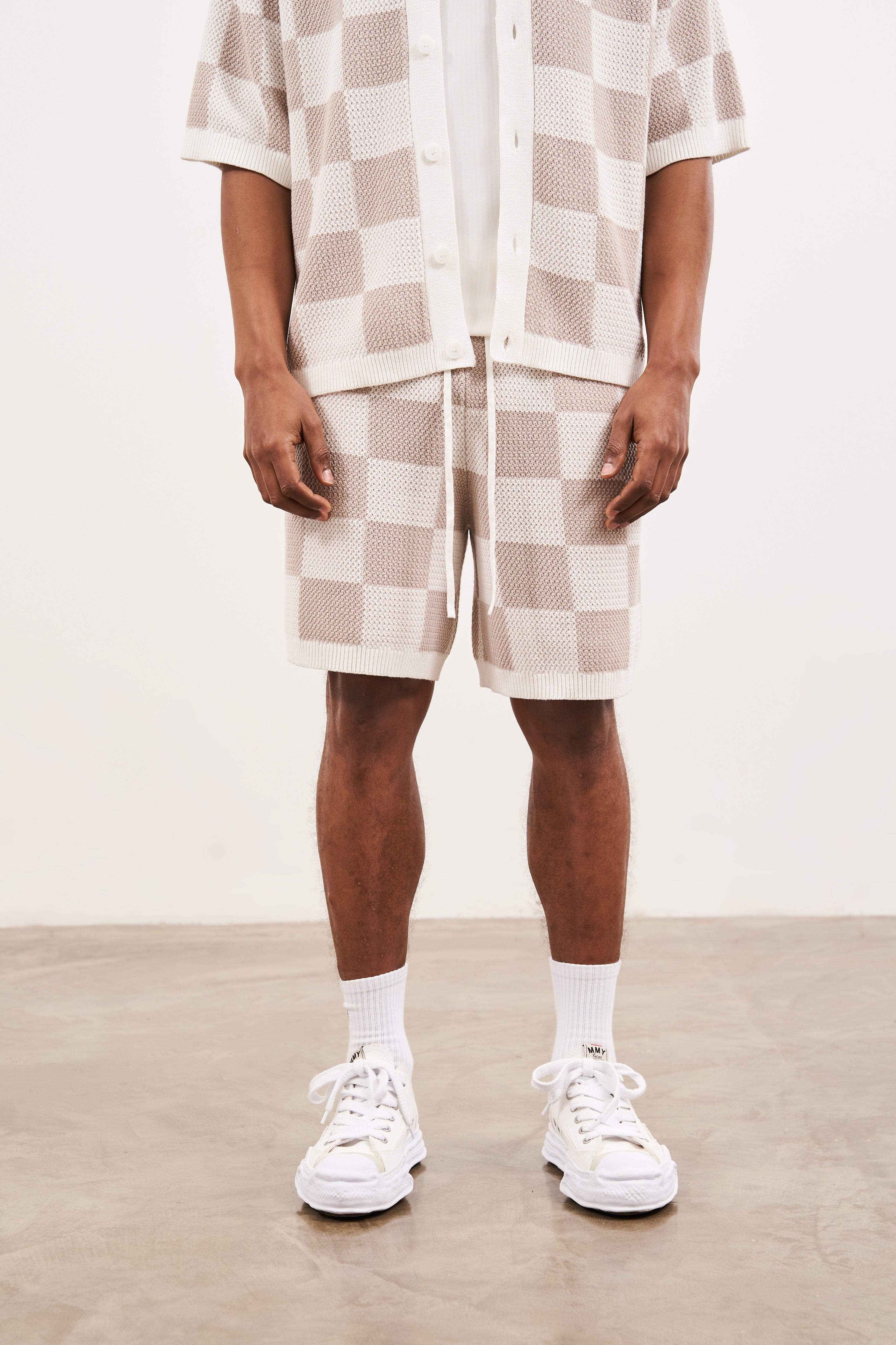 KNITTED CHECKERBOARD SHORTS - OFF WHITE – The Couture Club