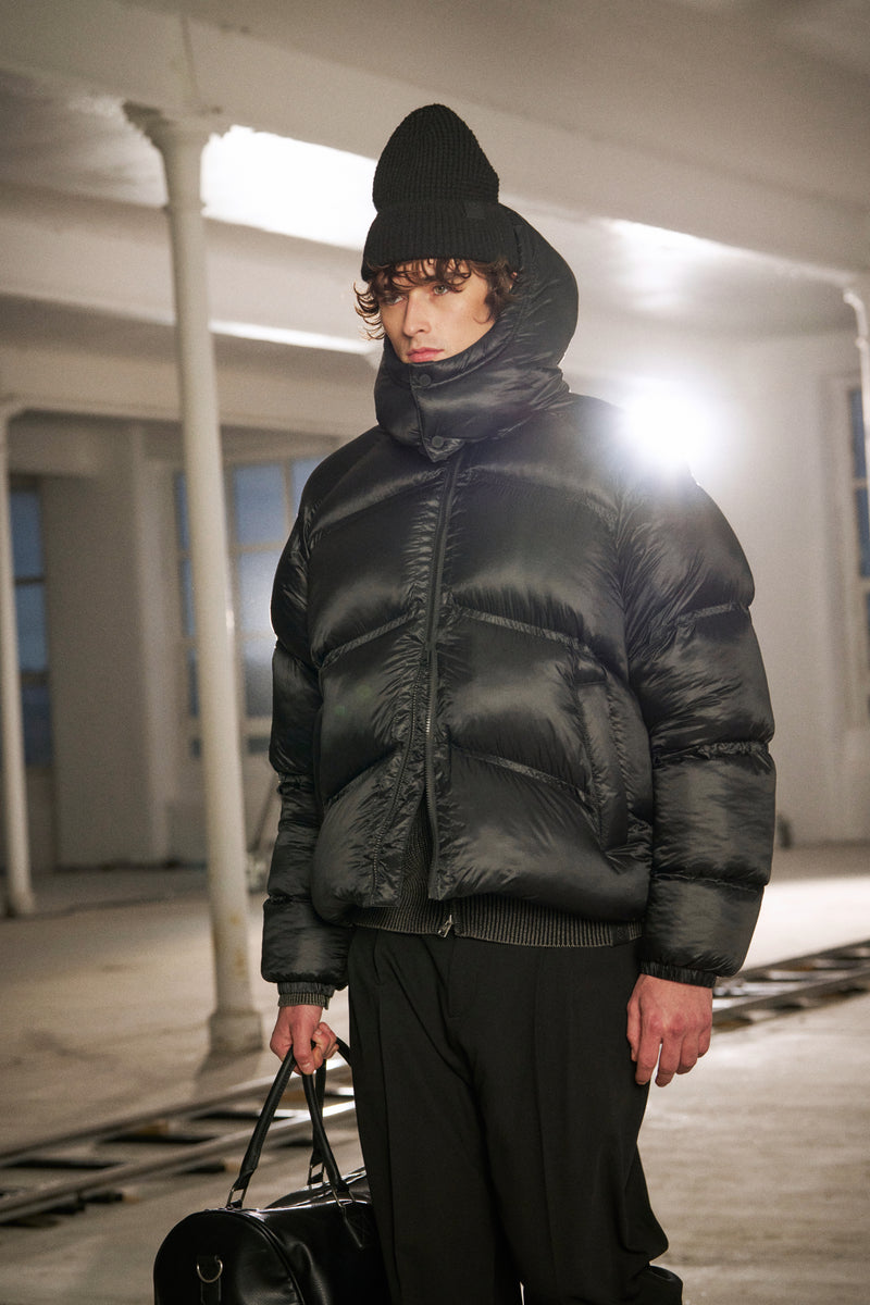 TRANSLUCENT HOODED PUFFER - BLACK – The Couture Club