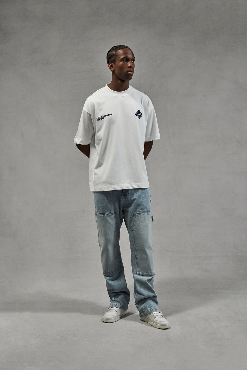 BLURRED GRAPHIC EMBLEM T-SHIRT - NAVY – The Couture Club