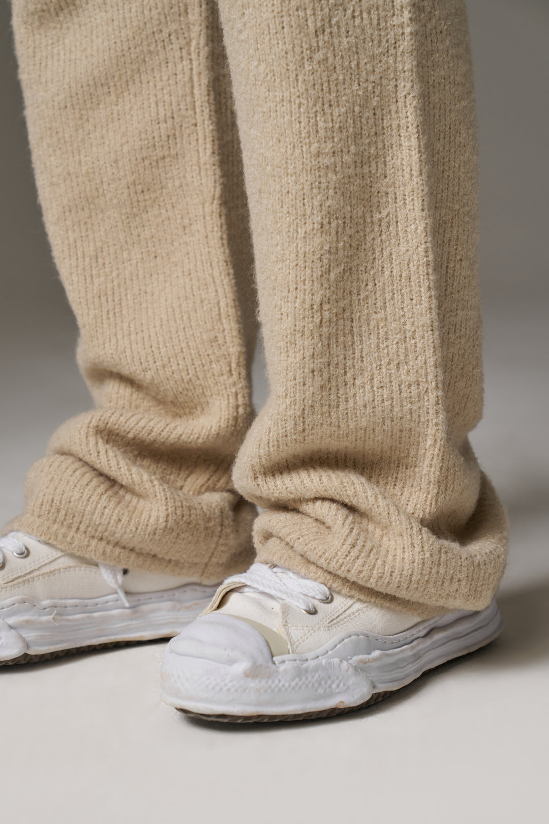 BOUCLE KNIT PANTS - STONE – The Couture Club
