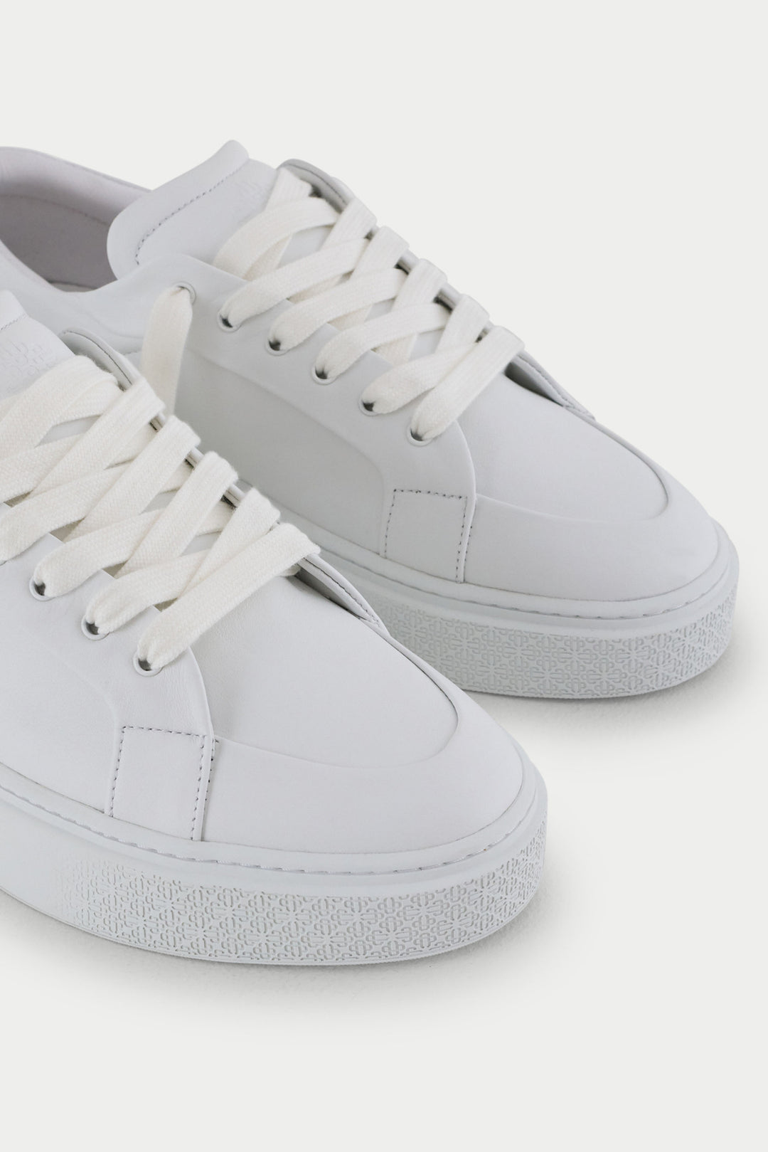 Chalk White Axis Trainers | White Leather Men's Sneakers – The Couture Club